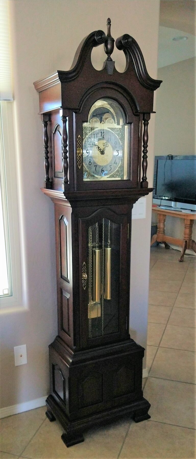 An Amish Grandfather Clock Is A Perfect Housewarming Gift