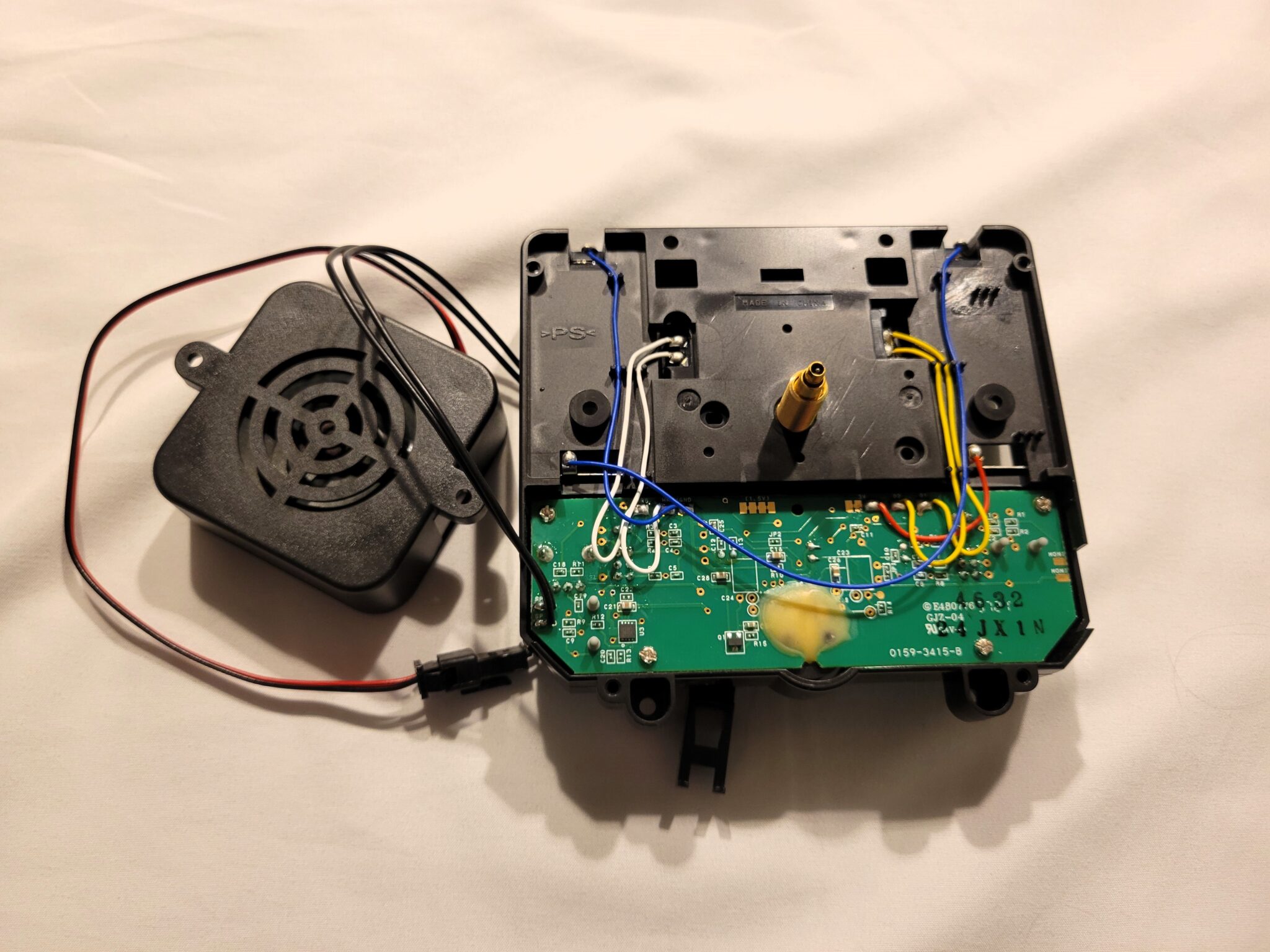 Your Ultimate Guide To Battery-Operated Amish Clock Movements | Old ...